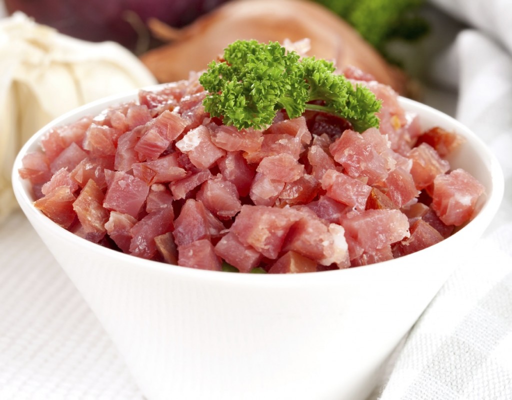 Riċetta: Ċentinarja bil-basal u l-bacon - LITTLEROCK