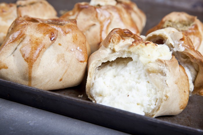 Traditional Maltese Recipe: Qassatat tal-irkotta (Ricotta pies ...