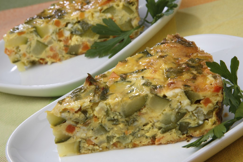 Riċetta veġetarjana: Torta tal-ħaxix bil-kale u bla għaġina - LITTLEROCK